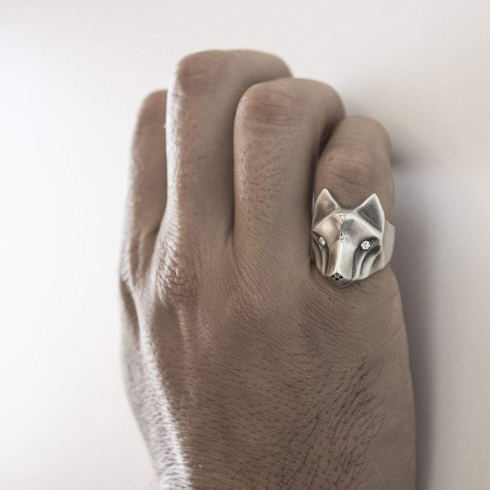 Champagne Diamond Wolf Ring