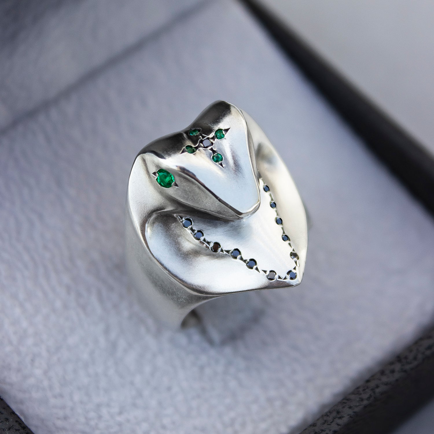 Cobra Ring The Basilisk